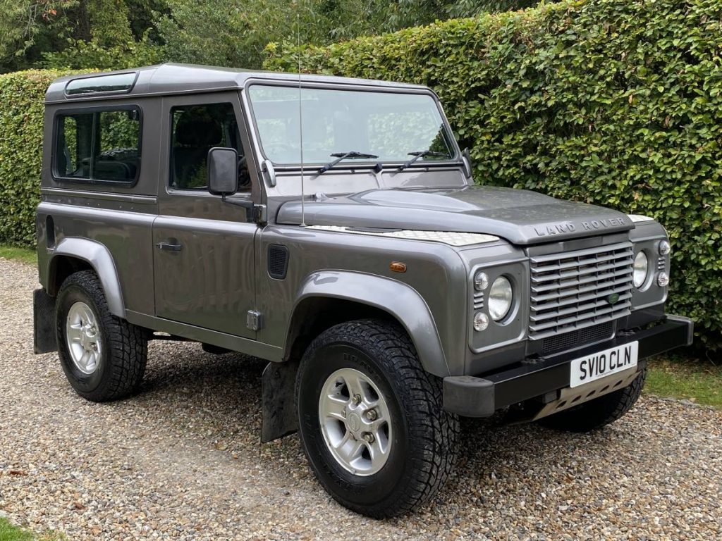 SOLD SOLD Defender 90 County in grey | GetJeeped
